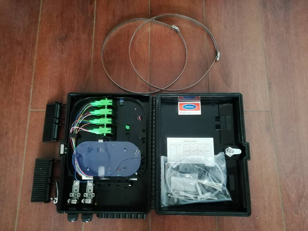 Indoor Outdoor Fiber Optic FDB FTTH Termination Box 16 Ports